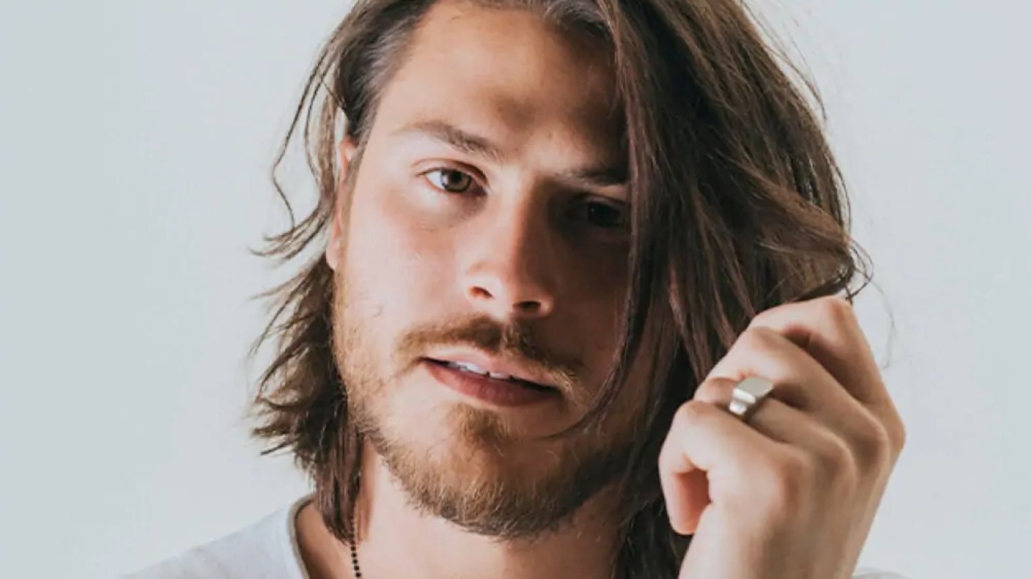 «Pioneer» es el título del próximo álbum de Cory Asbury